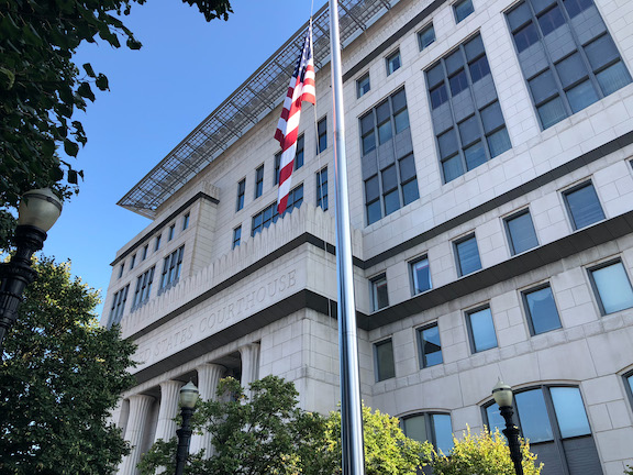 Federal judge set Wednesday deadline for Justice family to show new ...